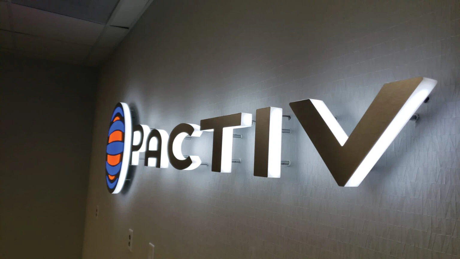 Complete Guide to Pin Mounted Letters for Business Signs