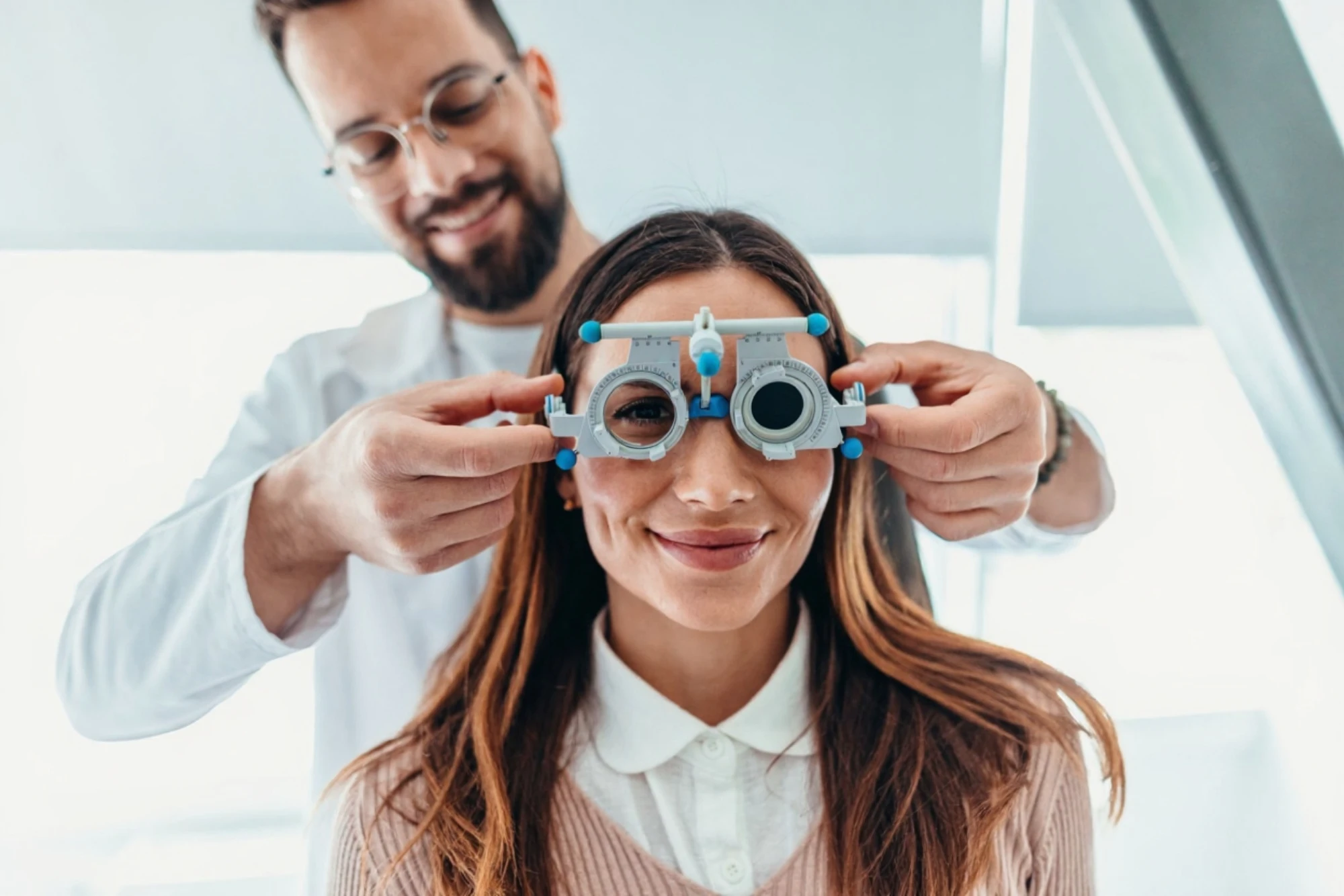 How to Choose the Right Optometrist in New York: A Patient’s Guide